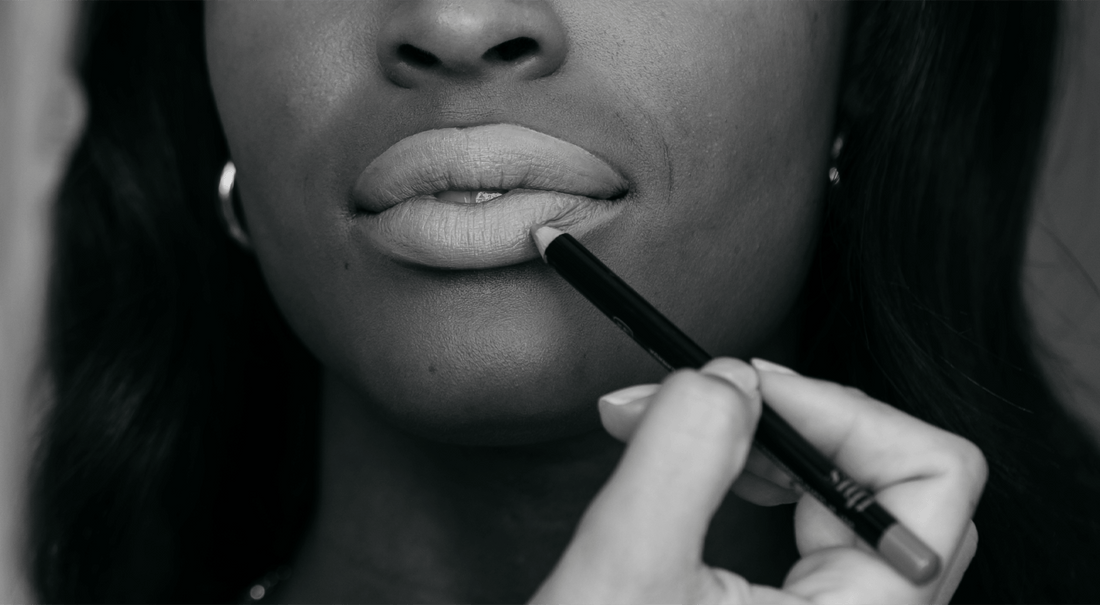 THE POUCH - THIS Beauty